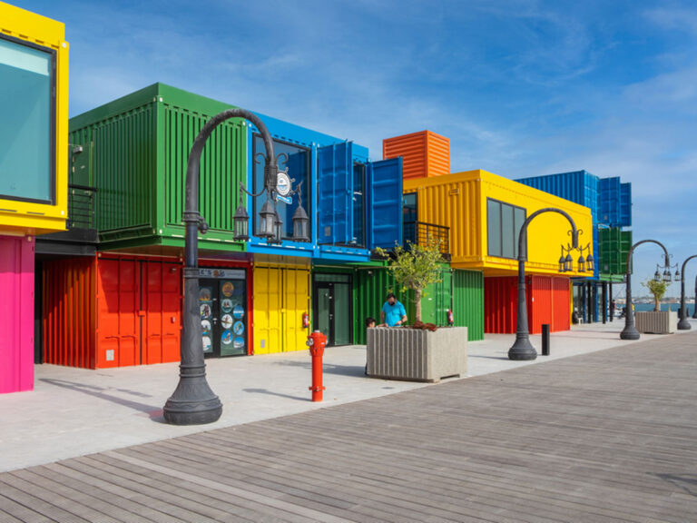 Why Start A Café In A Shipping Container | Seaspace Freight